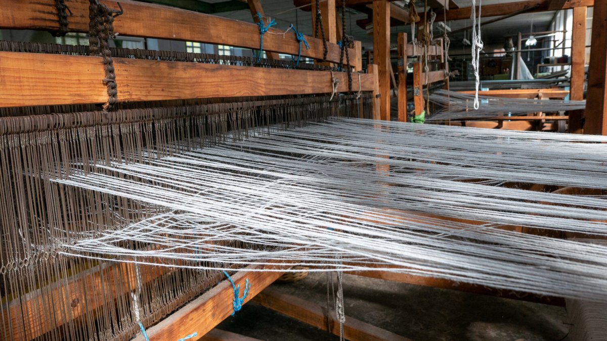 Mukishoes Burel: from medieval trade to renewed family tradition