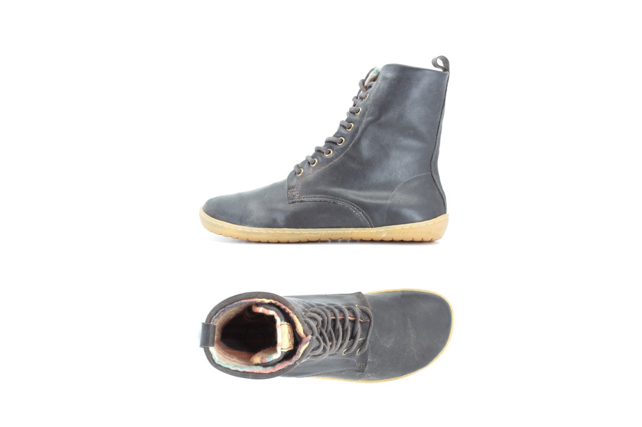 Mukishoes sustainable barefoot shoes made in Portugal