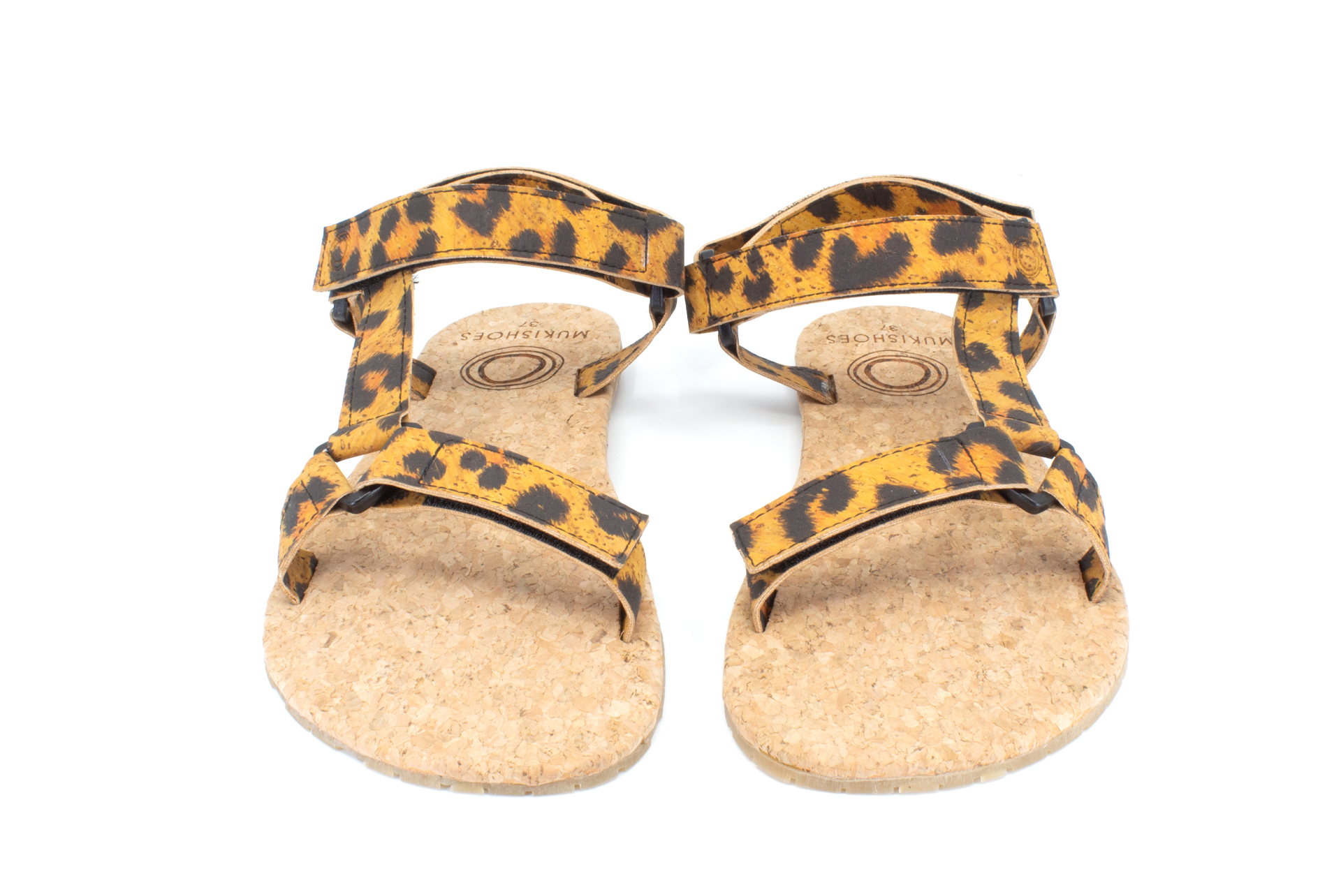 Mukishoes sustainable barefoot shoes made in Portugal
